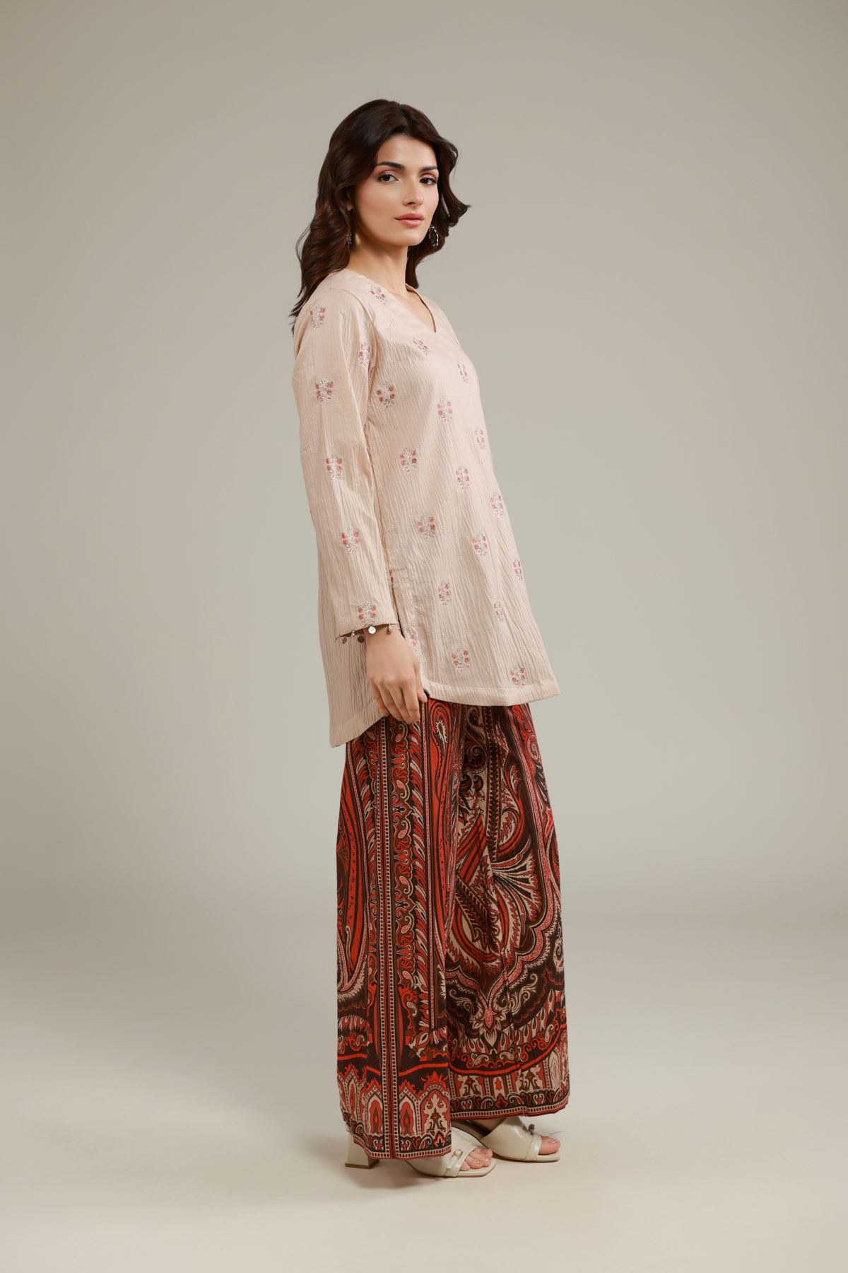 Buy Paisley Relaxed Pants | 57.60 AED | 25-09-10E2-07BB-VG_MULTI ...